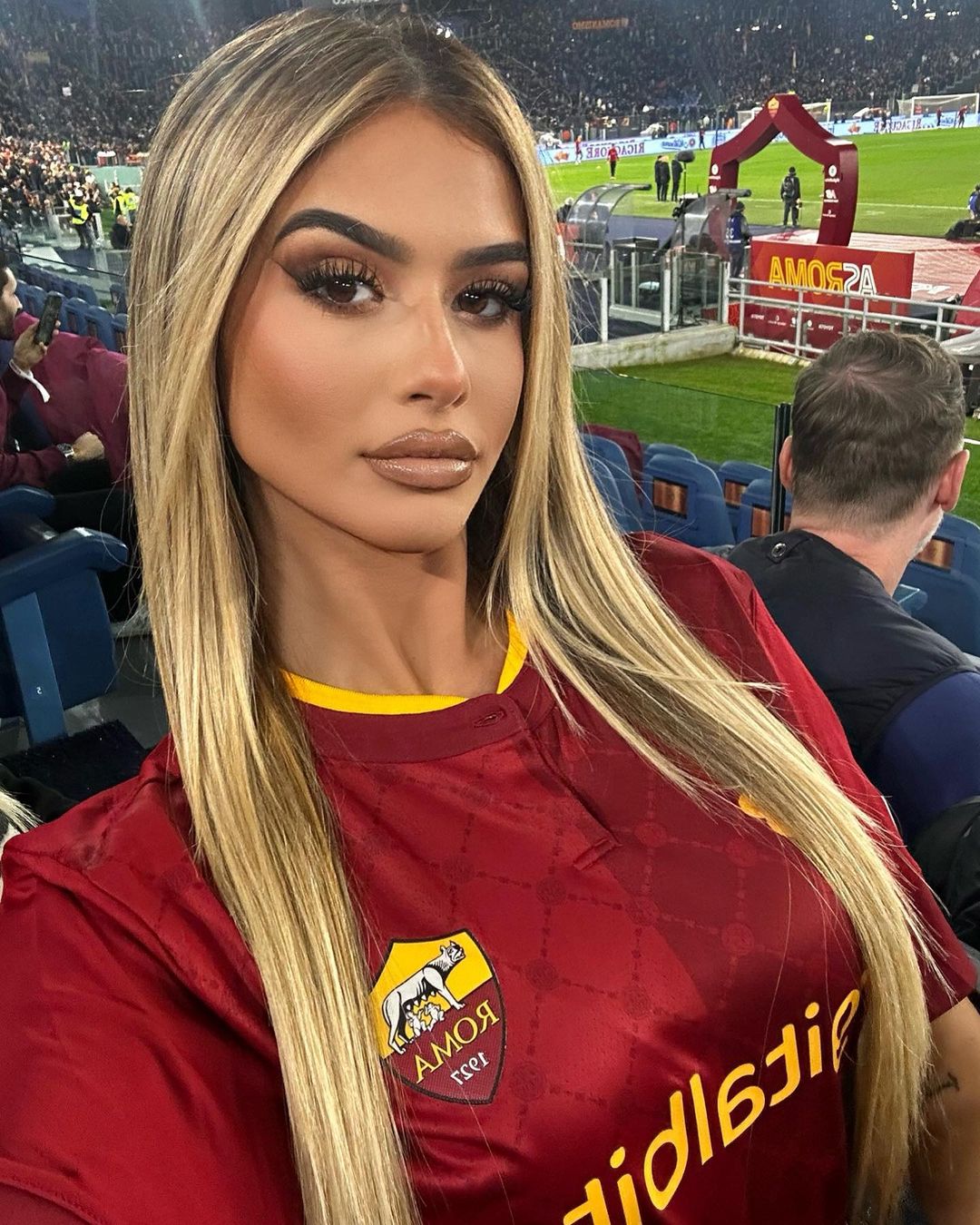 La star di Tik Tok avvistata all'Olimpico: è la nuova fidanzata di un ...